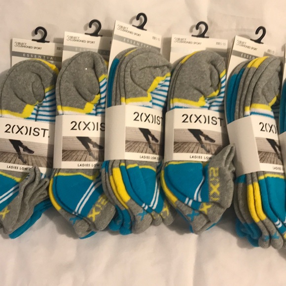 2xist | Accessories | 2xist Ladies 2 Pairs Low Cut Sport Socks | Poshmark
